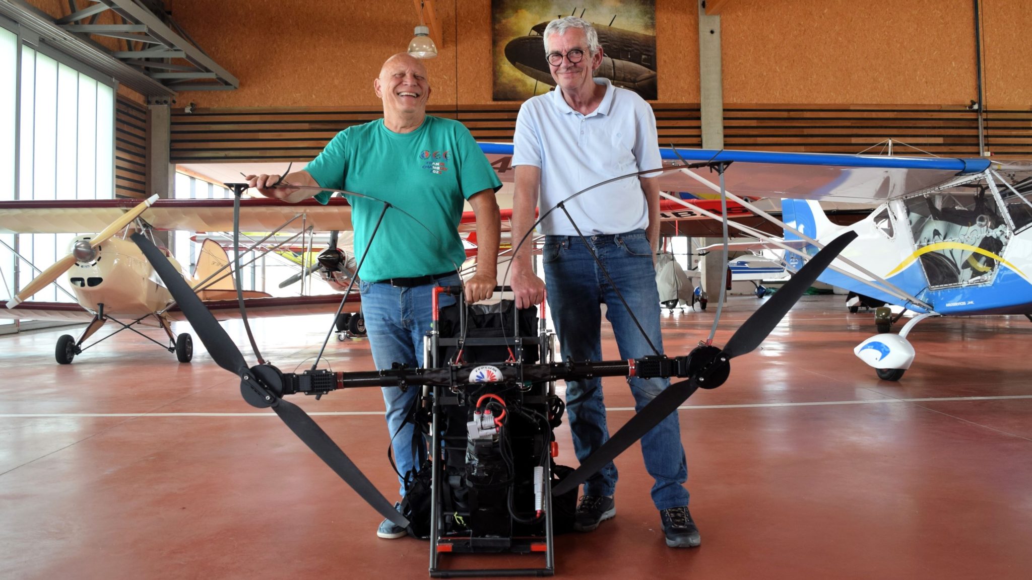 Didier Eymin et Didier Marie découvrent Dragonfly et la multi ...